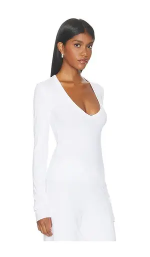 Eterne Butter Rib Long Sleeve V-neck Top