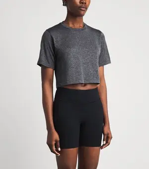 On Train Flex Crop T-shirt
