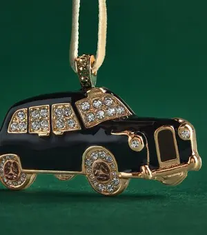 JOANNA BUCHANAN London Taxi Tree Decoration