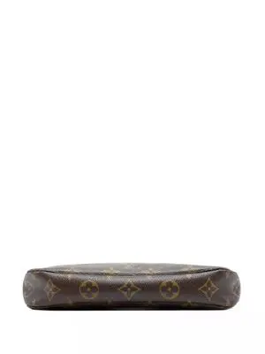 LOUIS VUITTON 2010 Monogram Pochette Accessoires Shoulder Bag
