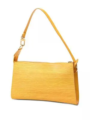 LOUIS VUITTON 1999 Epi Pochette Accessoires Shoulder Bag