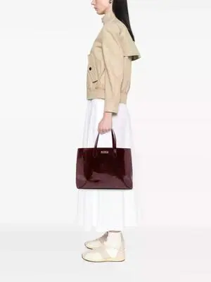LOUIS VUITTON Monogram Vernis Wilshire Mm Tote Bag - Red