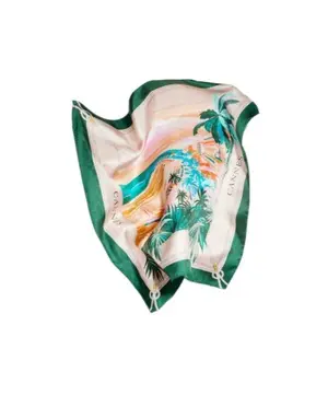 GUCCI Printed 'Cannes' Silk Carré