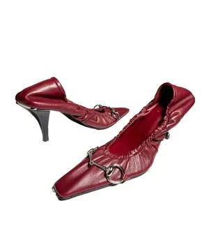 Gucci Vittoria Pump With Elastic