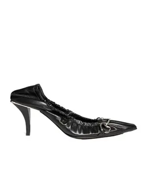 Gucci Vittoria Pump With Horsebit Detail - Black