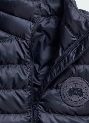 Canada Goose Stratus Logo Patch Vest - Tonal