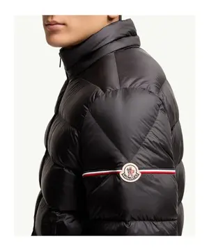 Moncler Ravenlock Hooded Short Down Jacket