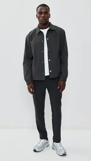 Vuori V1 Coach Jacket