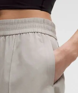Lululemon Breezily Mid-rise Short 6 - Downtown Tan