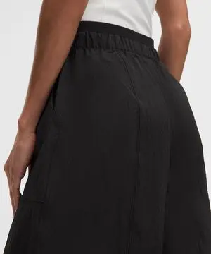 Lululemon Crinkle Nylon Mid-rise Barrel-leg Pant - Black