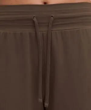 Lululemon Groove Mid-rise Relaxed Bermuda Short