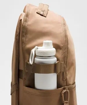 Lululemon New Crew Backpack Large 30l - Sand