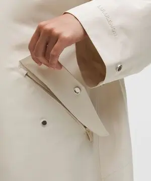 Lululemon Oversized Cocoon Rain Coat - Light Ivory