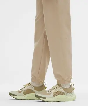 Lululemon Sojourn Jogger - Wacky Khaki