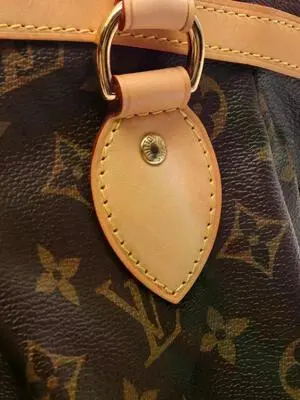 LOUIS VUITTON 2008 Tivoli Pm Monogram Tote Bag