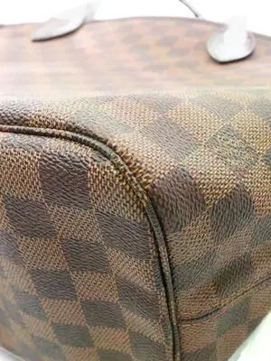 LOUIS VUITTON 2009 Mm Neverfull Damier Ebene Tote Bag