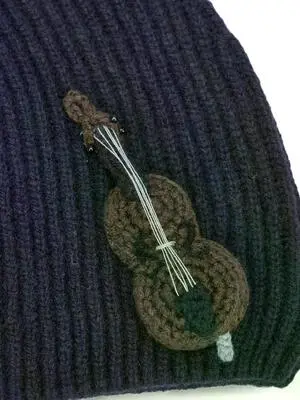 CHARLES JEFFREY Ribbed Violin-patch Beanie Hat