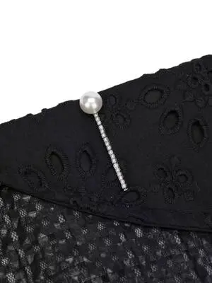 CA4LA Embroidered Crochet Trim Headscarf
