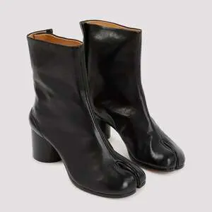 MAISON MARGIELA Tabi Boots