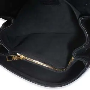LOUIS VUITTON Monogram Empreinte Pochette Métis East West - Black