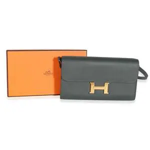 Hermès Constance To Go Wallet In Vert Mangrove Evercolor With Gold-tone Hardware - Green