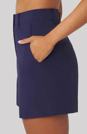 WILLIAMS ATHLETIC CLUB Tahlia Performance Shorts