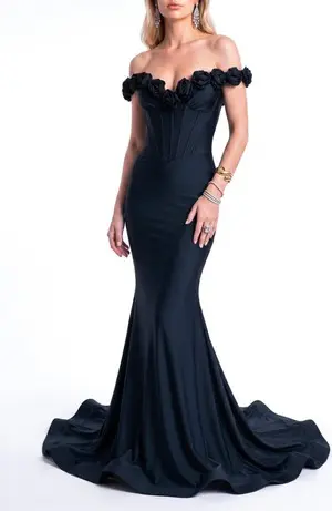 Women's Black Mermaid Gowns
