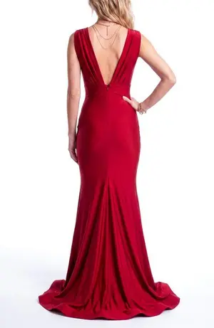JESSICA ANGEL Plunging V-neck Draped Mermaid Gown - Red