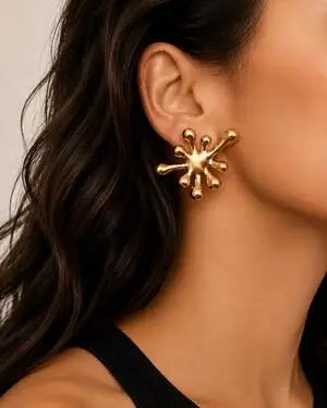 LINA HERNÁNDEZ Aureliana Stud Earrings