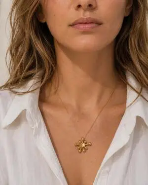 LINA HERNÁNDEZ Aureliana Pendant Necklace