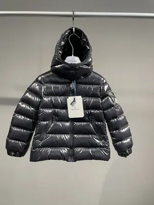 Moncler Logo Patch Hooded Down Jacket - Black
