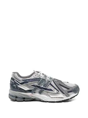 NEW BALANCE Logo Patch Lace-up Sneakers - Grigio