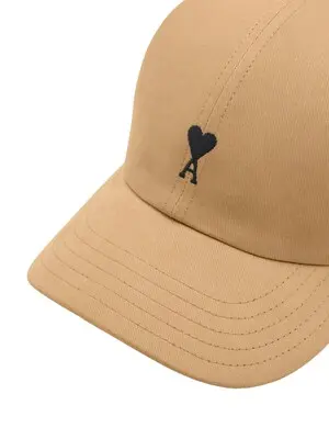AMI Paris De Coeur Cap