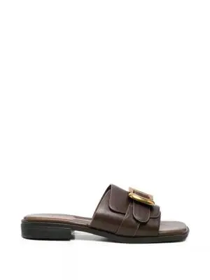 SERGIO MORETTI FIRENZE Leather Buckle Detail Flat Sandals