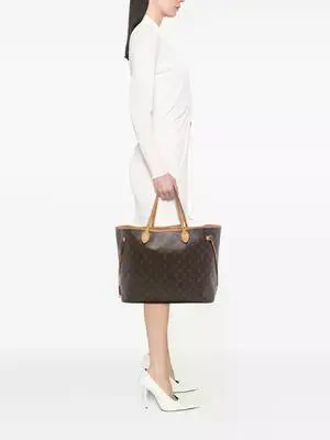 LOUIS VUITTON 2008 Monogram Neverfull Gm Tote Bag