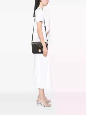 LOUIS VUITTON 2019 Monogram Pochette Metis Satchel