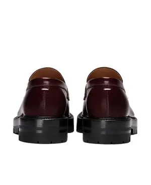 MAISON MARGIELA Tabi Loafers