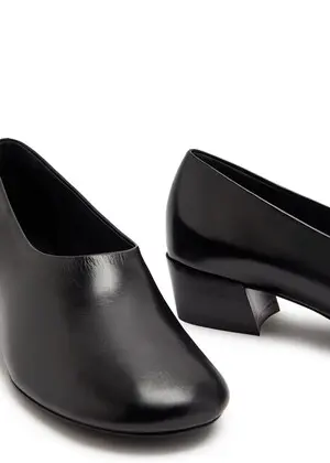 Khaite Marcy 30 Leather Pumps