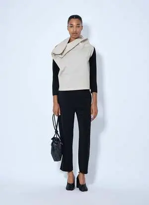 Issey Miyake Sleeveless Asymmetric Zip Detail Top