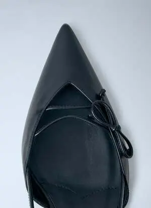 Prada Side-open Leather Pumps - Black