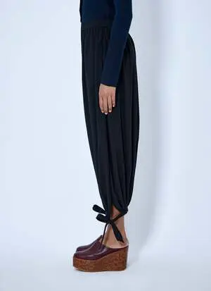 Chloé Fluid Pleated Pants In Crêpe De Chine