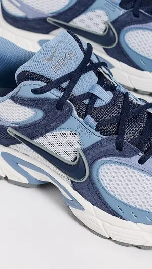 Nike V5 Rnr Suede 2 Sneakers - Work Blue/black/midnight Navy