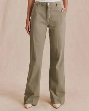SPLENDID Modern Flare Jeans