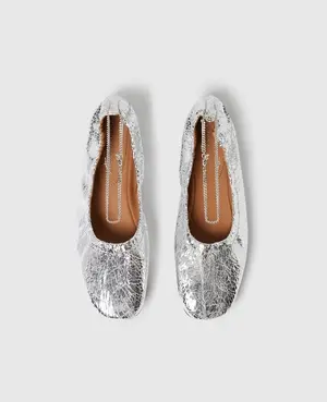 Stella McCartney Metallic Crackled Chain Detail Ballerina Flats - Silver