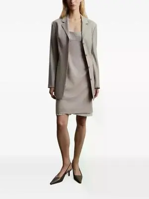 12 STOREEZ Belted Wool Blazer