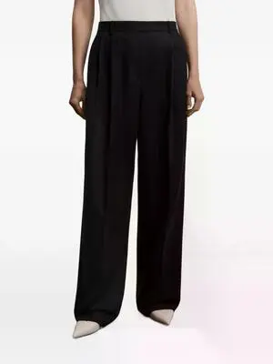 12 STOREEZ Pleated Wide-leg Trousers