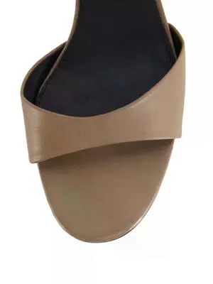 12 STOREEZ Jane Leather Sandals