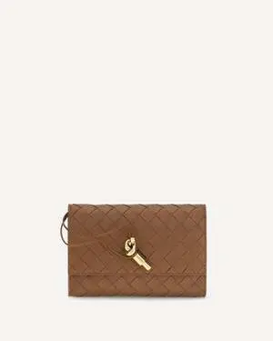 Bottega Veneta Andiamo Clutch Bag With Knot Closure - Brown