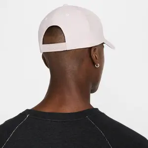 Nike Club Structured Swoosh Cap