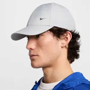 Nike Club Structured Cap With Metal Swoosh Logo